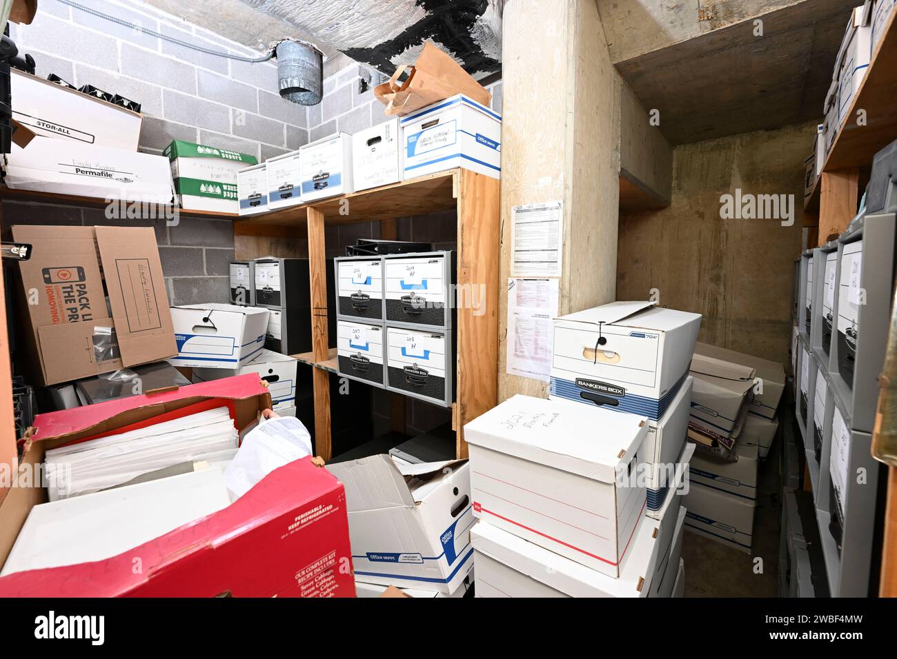 A p record storage hi-res stock photography and images - Alamy