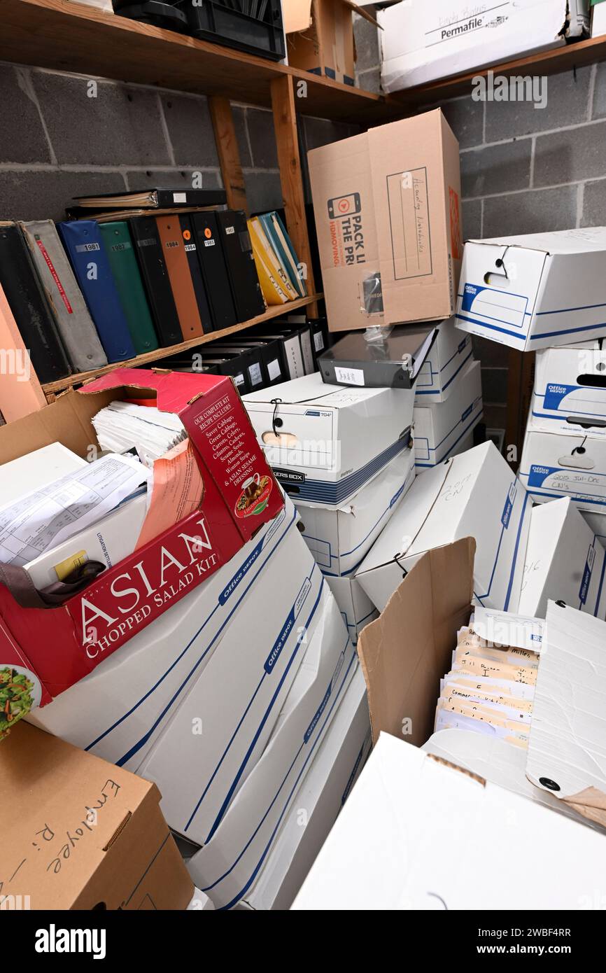 Accounts payable record storage hi-res stock photography and images - Alamy