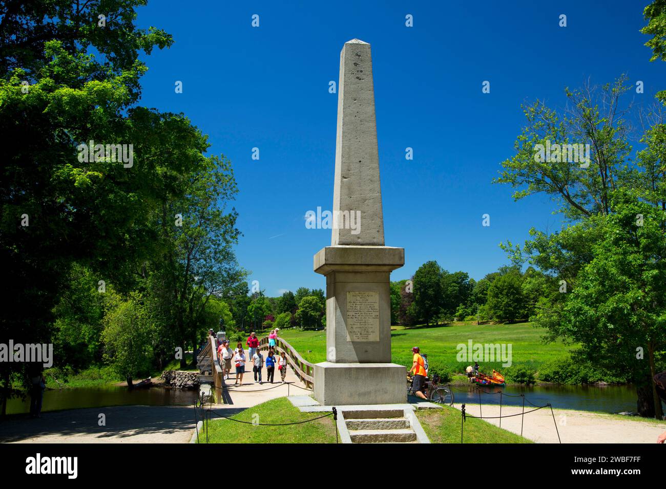 Concord Monument Obelisk at North Bridge, Minute Man National ...
