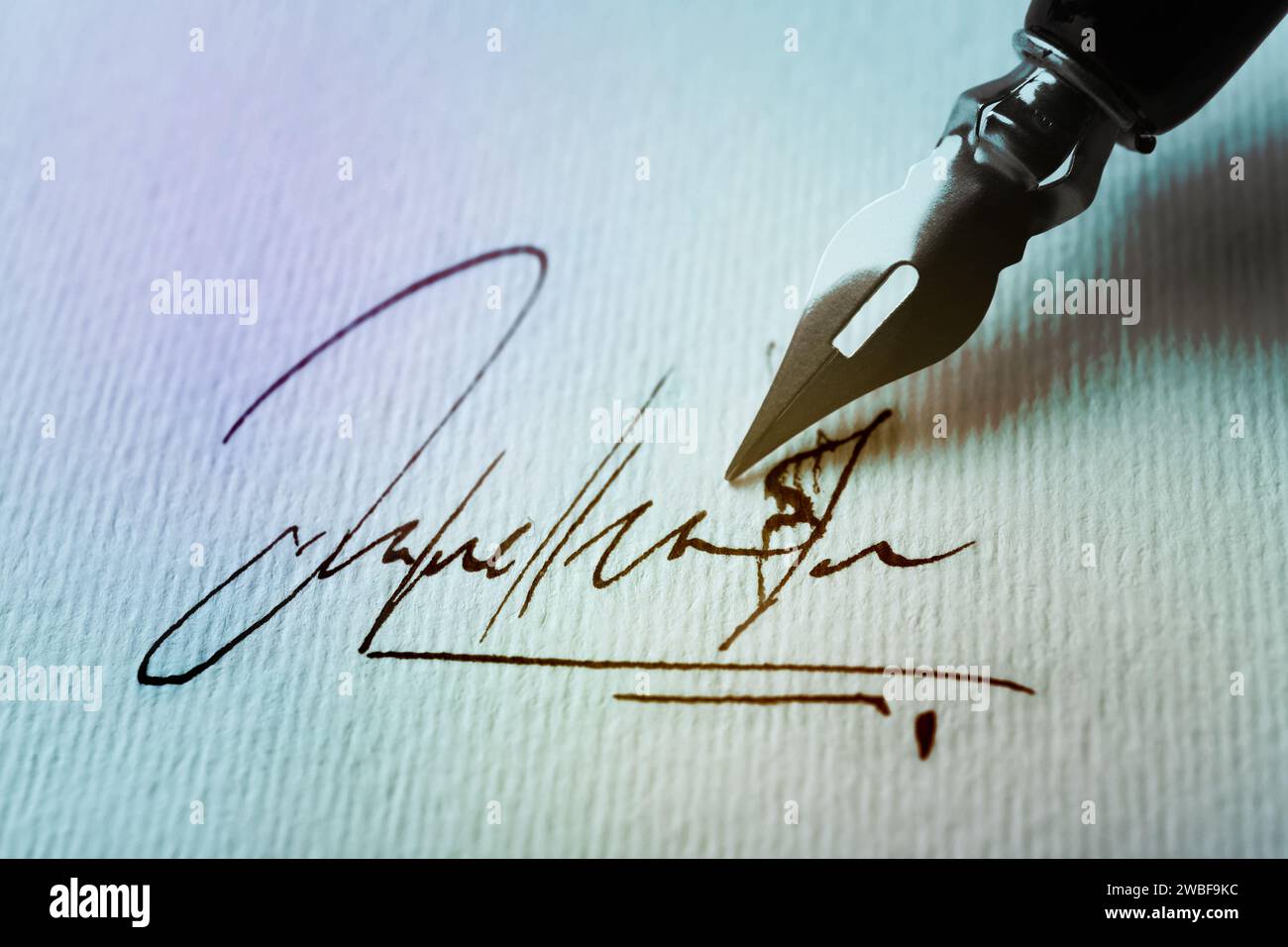 Sheet of paper with fountain pen and signature, closeup Stock Photo - Alamy