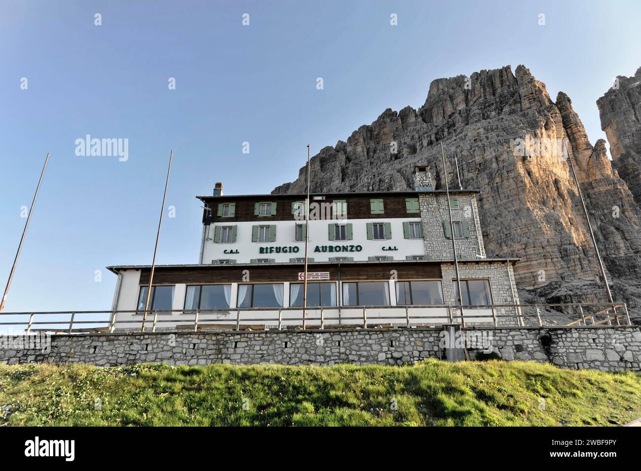 Auronzo hut, 2320m, Rifugio Auronzo, south of the Three Peaks, Three ...