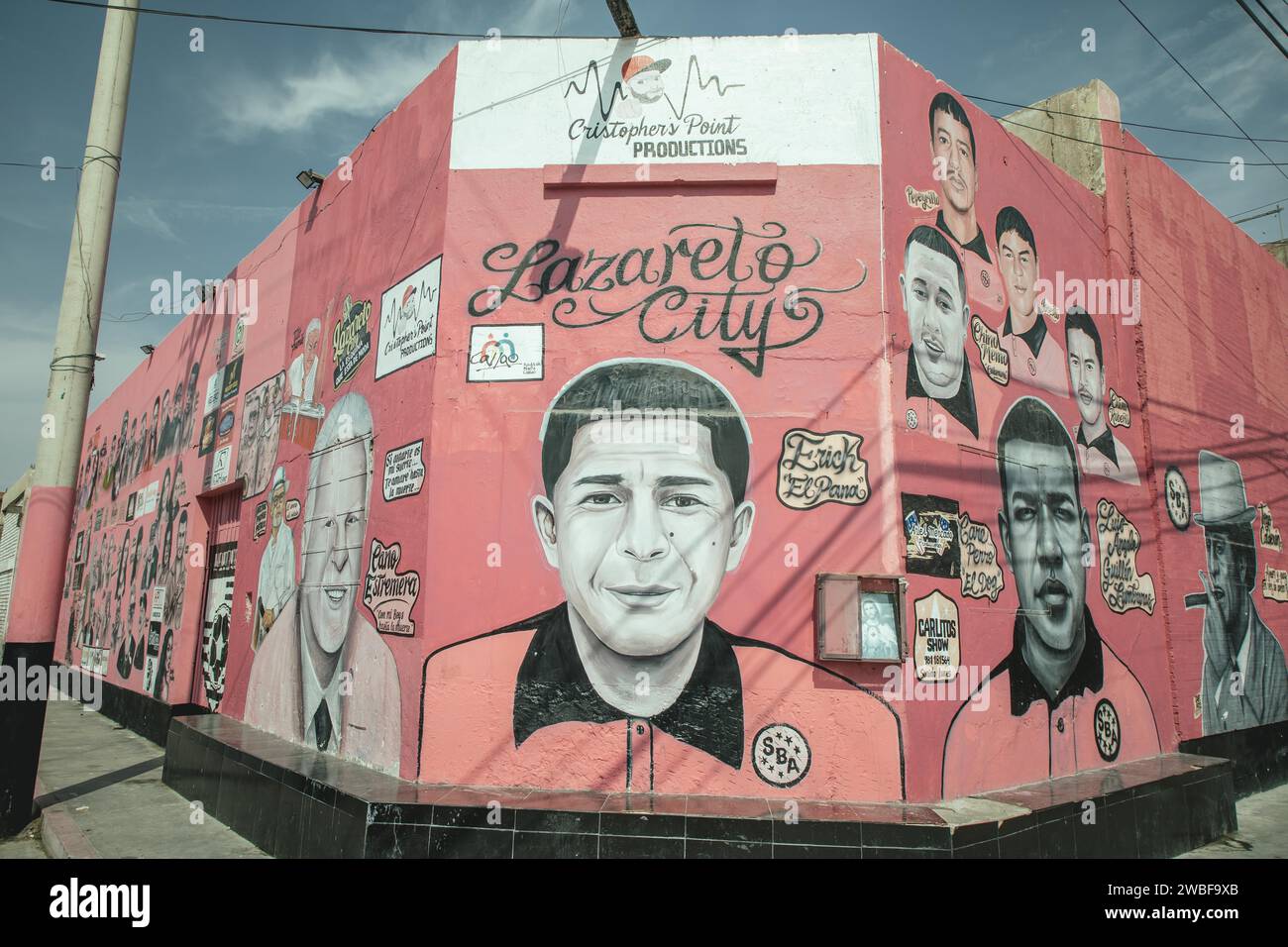 Graffito, portraits of various salsa musicians in the historic centre ...