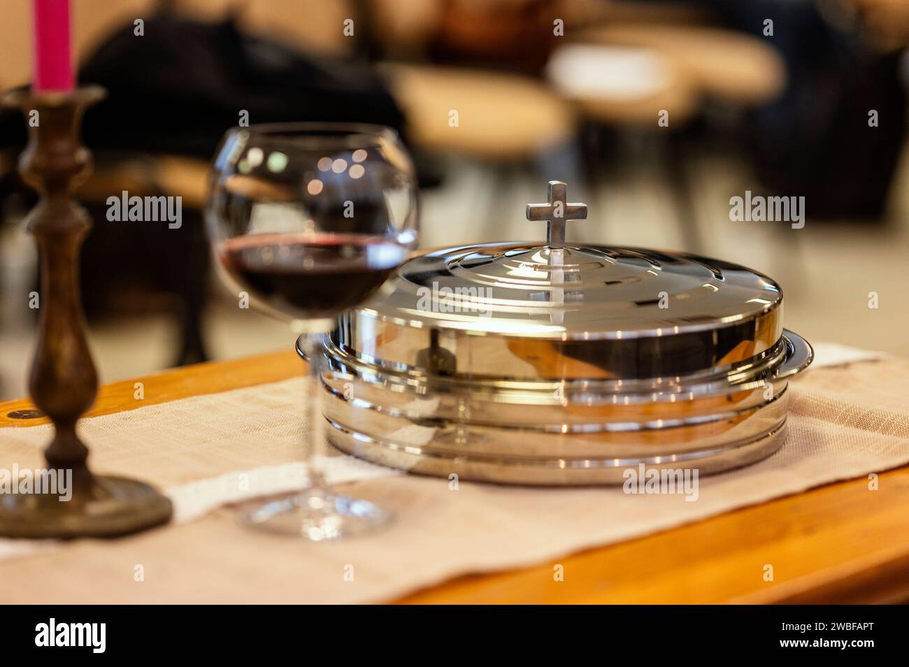 Lord supper hi-res stock photography and images - Alamy