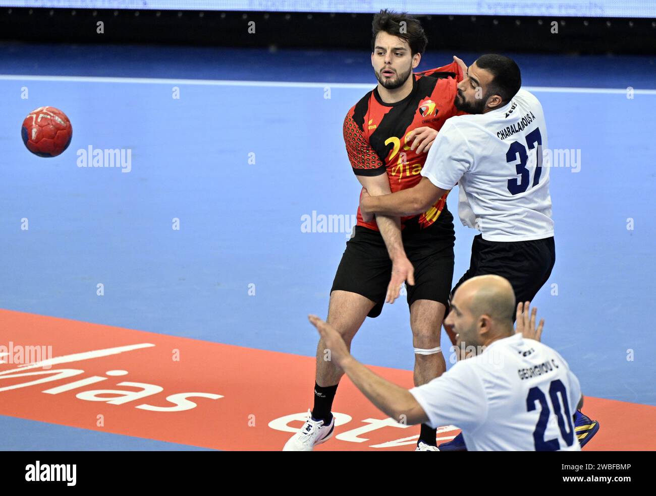 Hasselt, Belgium. 10th Jan, 2024. Belgium's Julien Cadel and Cyprus ...