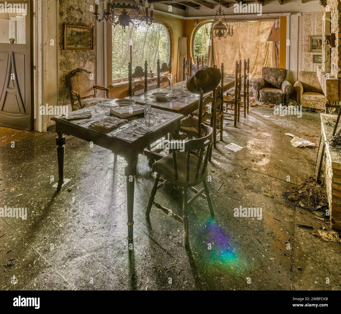 Dining on the move hi-res stock photography and images - Alamy