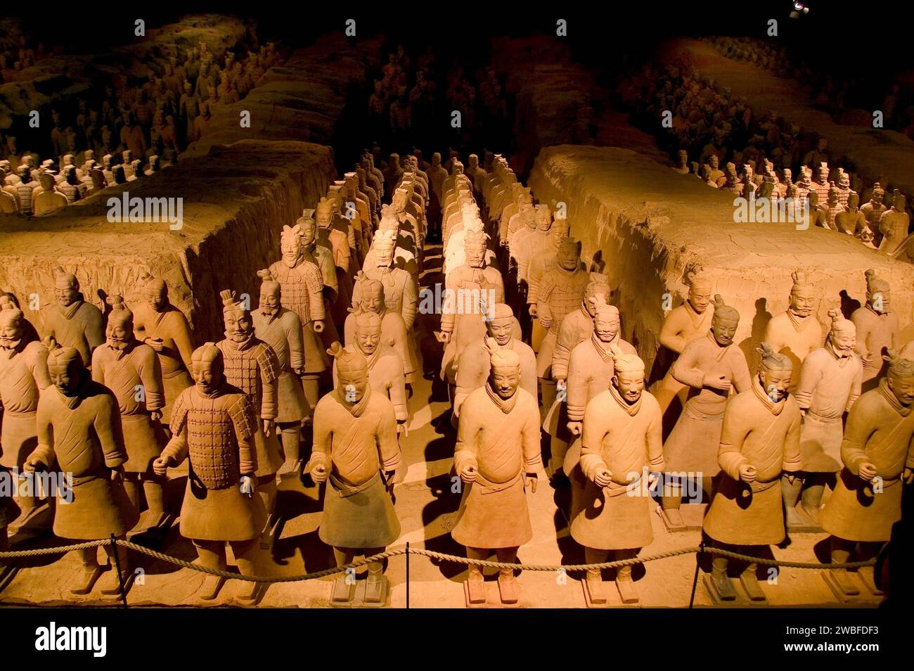 Chinese terracotta army hi-res stock photography and images - Alamy