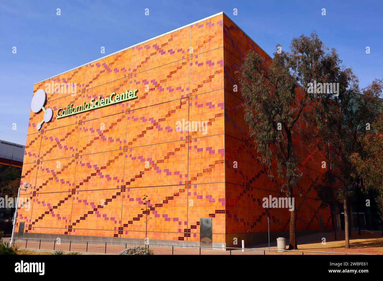 Los Angeles, California: ScienCenter, California Science Center Museum ...