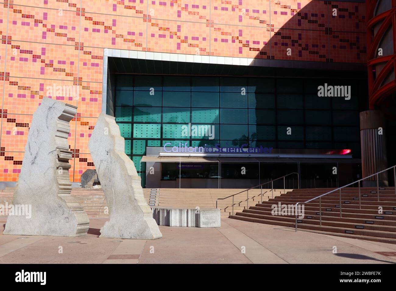 Los Angeles, California: ScienCenter, California Science Center Museum ...