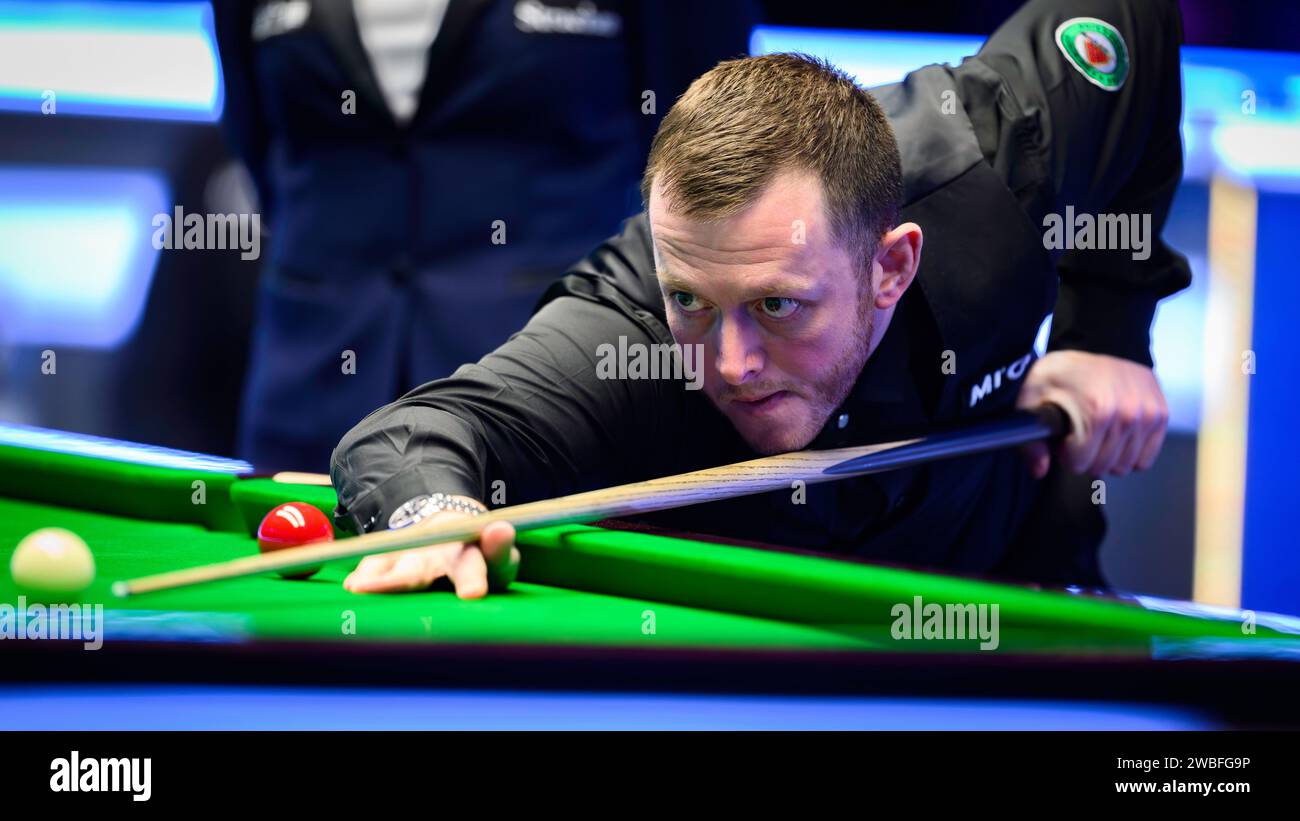 LONDON, UNITED KINGDOM. 10th Jan, 2024. in day 3 match between John ...