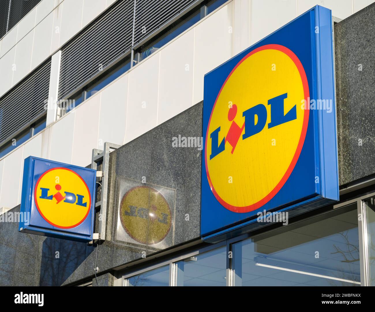 Lidl Markt, Berlin, Deutschland *** Lidl store, Berlin, Germany Stock Photo - Alamy