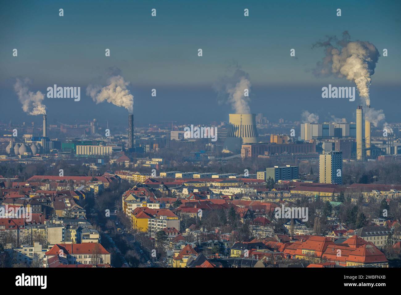 Kläranlage Ruhleben, Müllheizkraftwerk Ruhleben, Vattenfall Kraftwerk ...