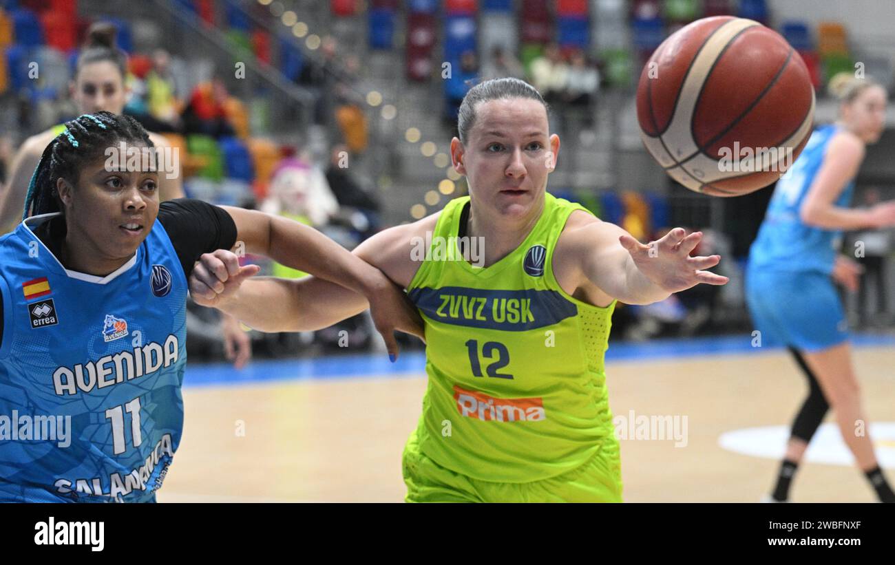 Prague, Czech Republic. 10th Jan, 2024. L-R Arica Carter (Salamanca ...