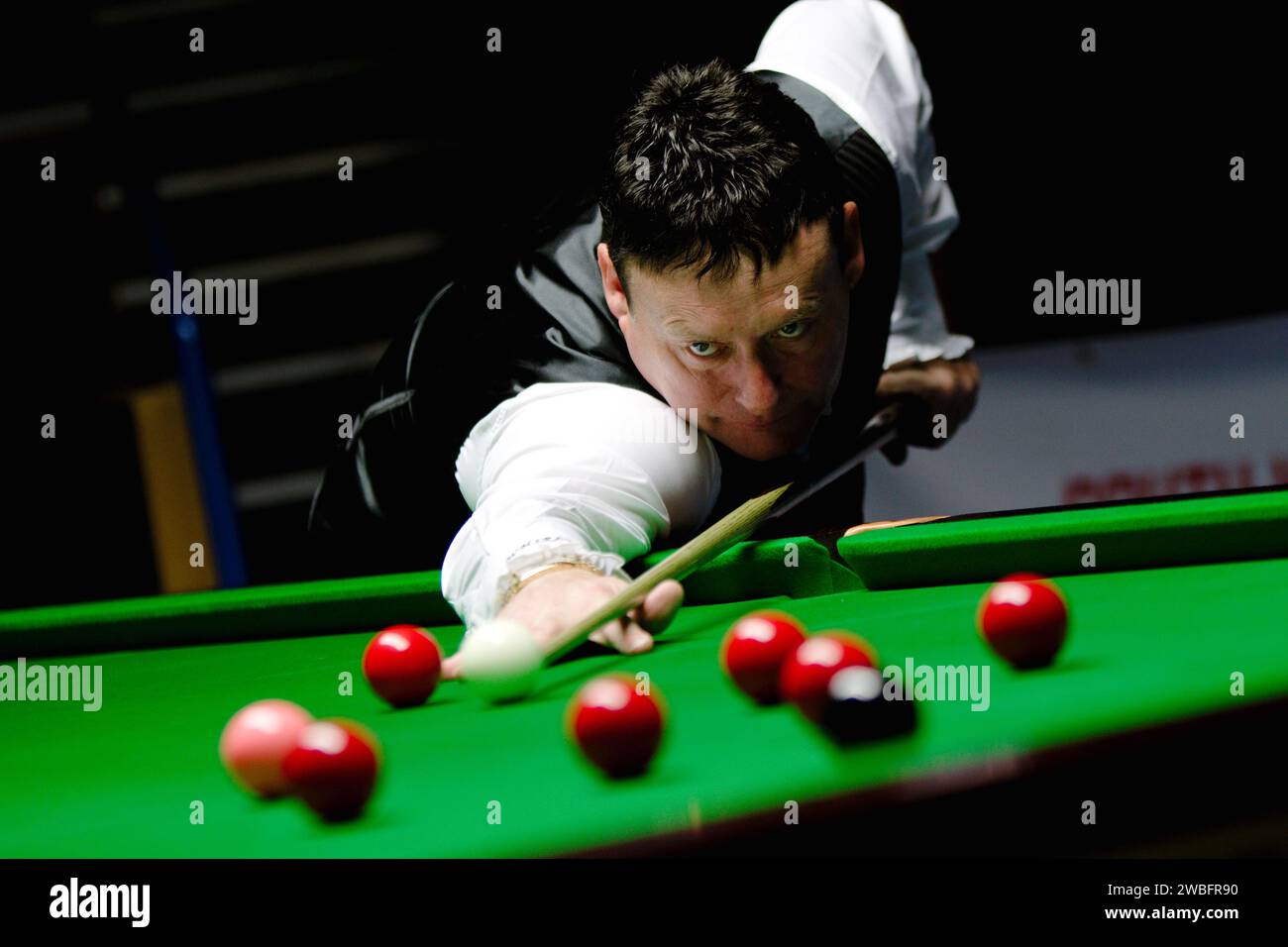 Snooker player hi-res stock photography and images - Alamy