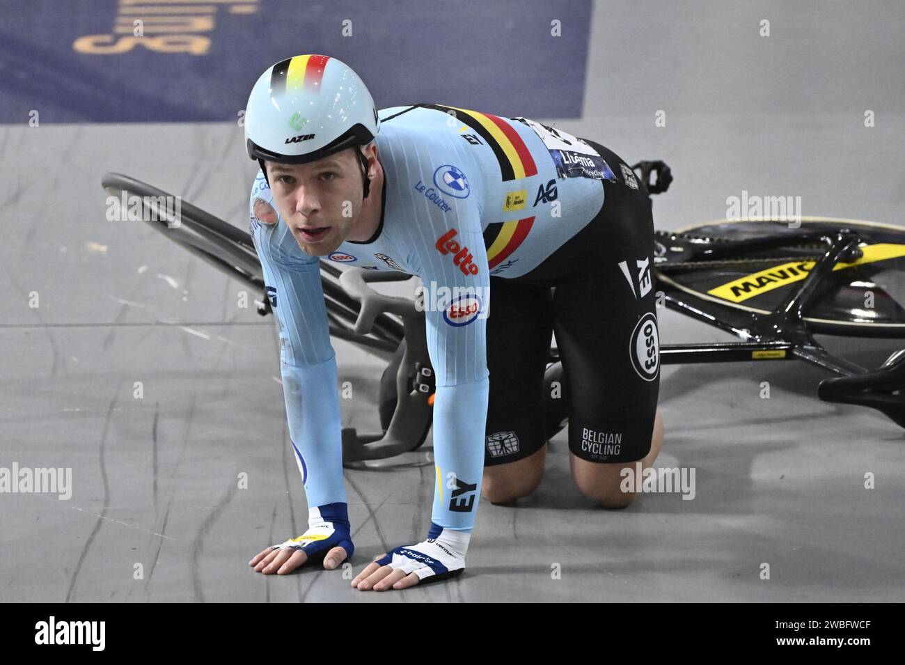 Men elite elimination race hi-res stock photography and images - Alamy