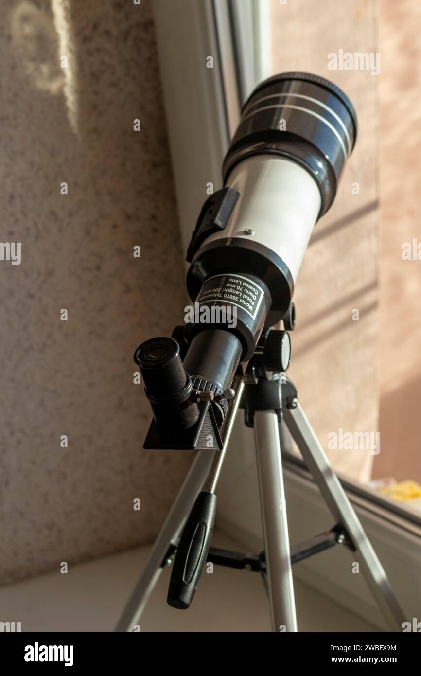 Telescope window moon hi-res stock photography and images - Alamy