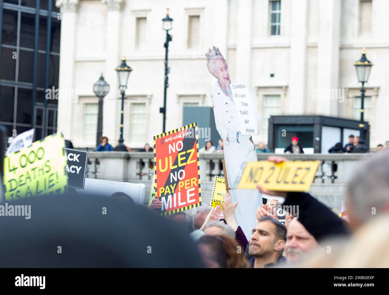 Protesters gather during an anti-ULEZ expansion protest around ...