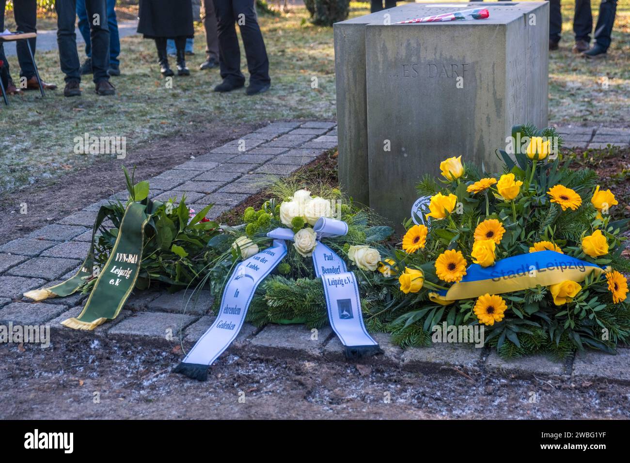 Anlässlich des 90. Jahrestages seiner Hinrichtung weihen die Stadt ...