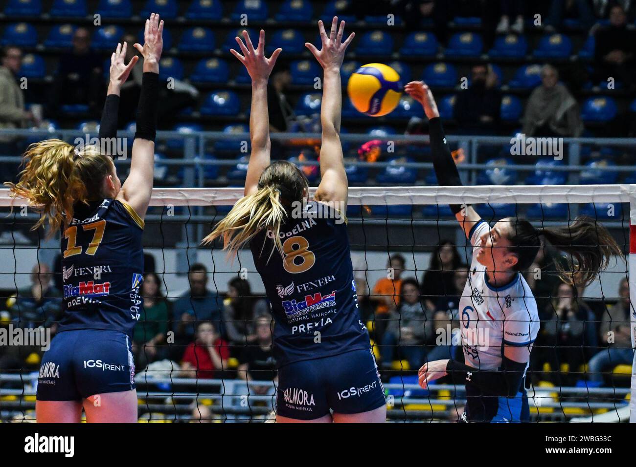 Saliha sahin hi-res stock photography and images - Alamy