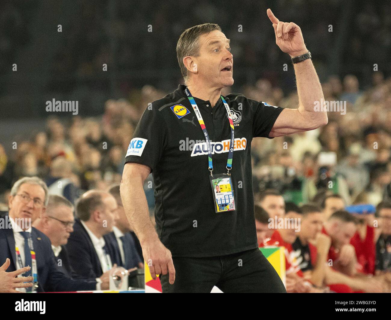 Alfred Gislason (Deutschland, Trainer) an der Seitenlinie. GER ...