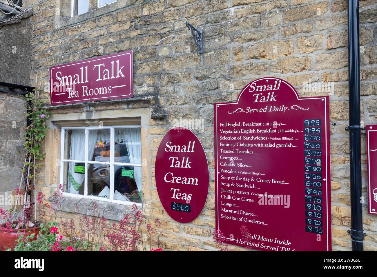 Bourton on the water, Small talk tea rooms and cafe with food menu ...