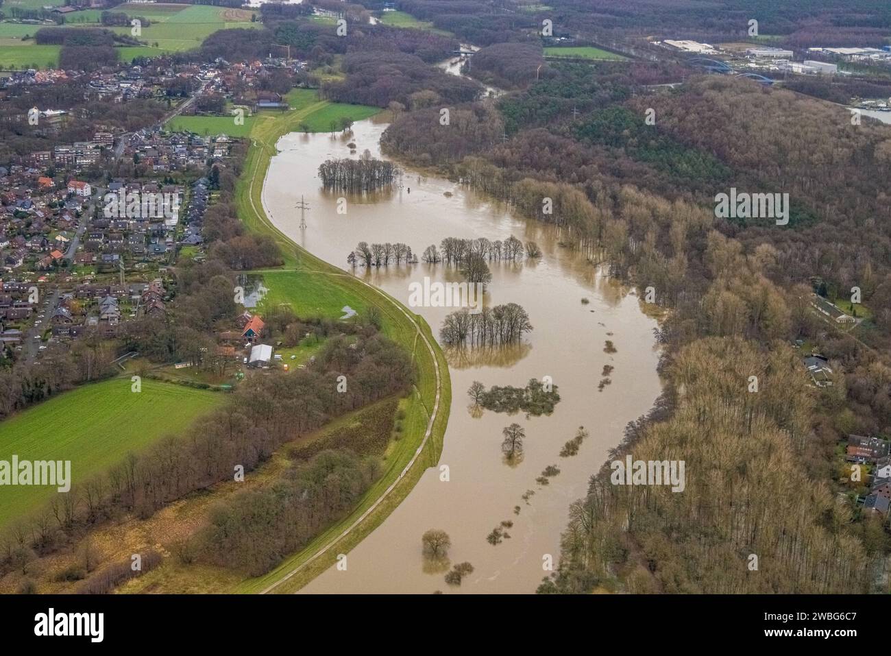 Luftbild vom Hochwasser der Lippe, Weihnachtshochwasser 2023, Fluss ...