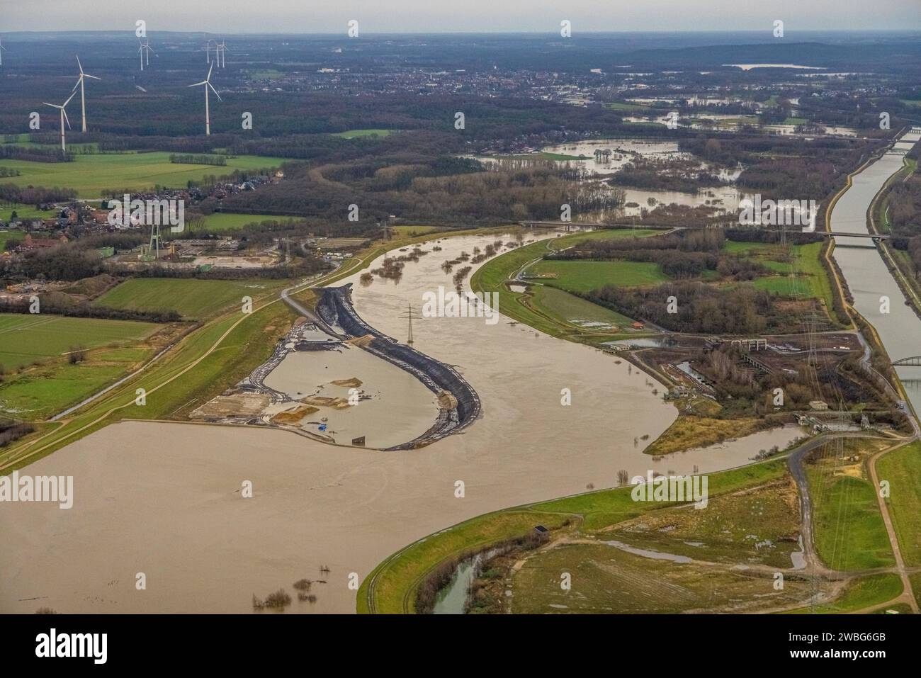 Luftbild vom Hochwasser der Lippe, Weihnachtshochwasser 2023, Fluss ...
