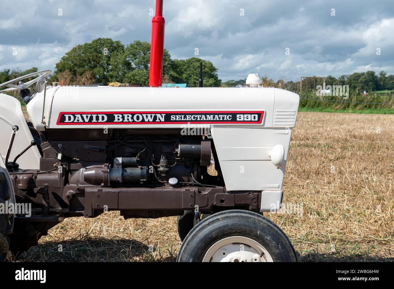 David brown 990 tractor hi-res stock photography and images - Alamy