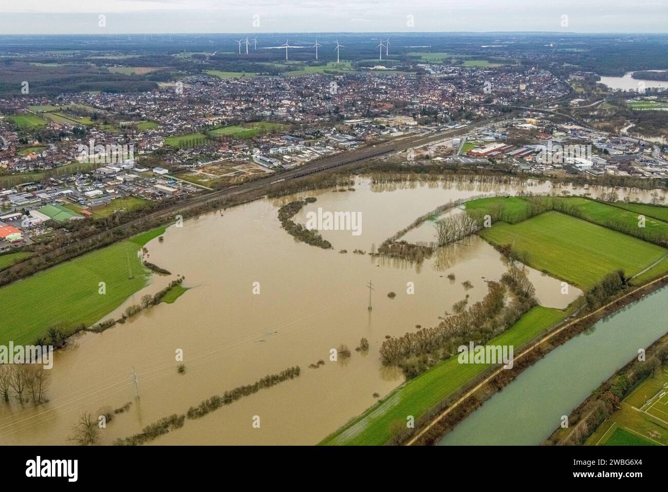 Luftbild vom Hochwasser der Lippe, Weihnachtshochwasser 2023, Fluss ...