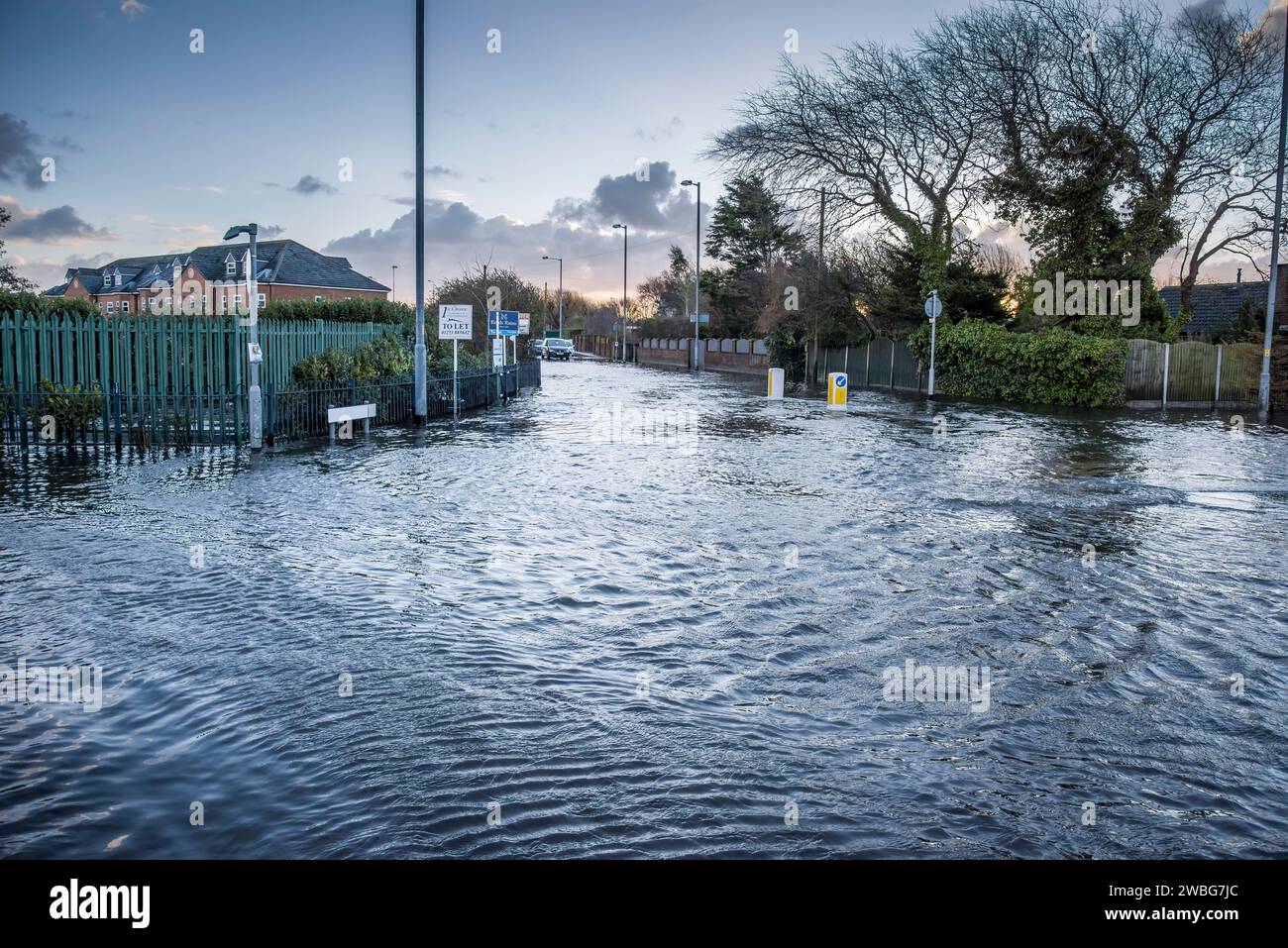 Flooding england hi-res stock photography and images - Alamy