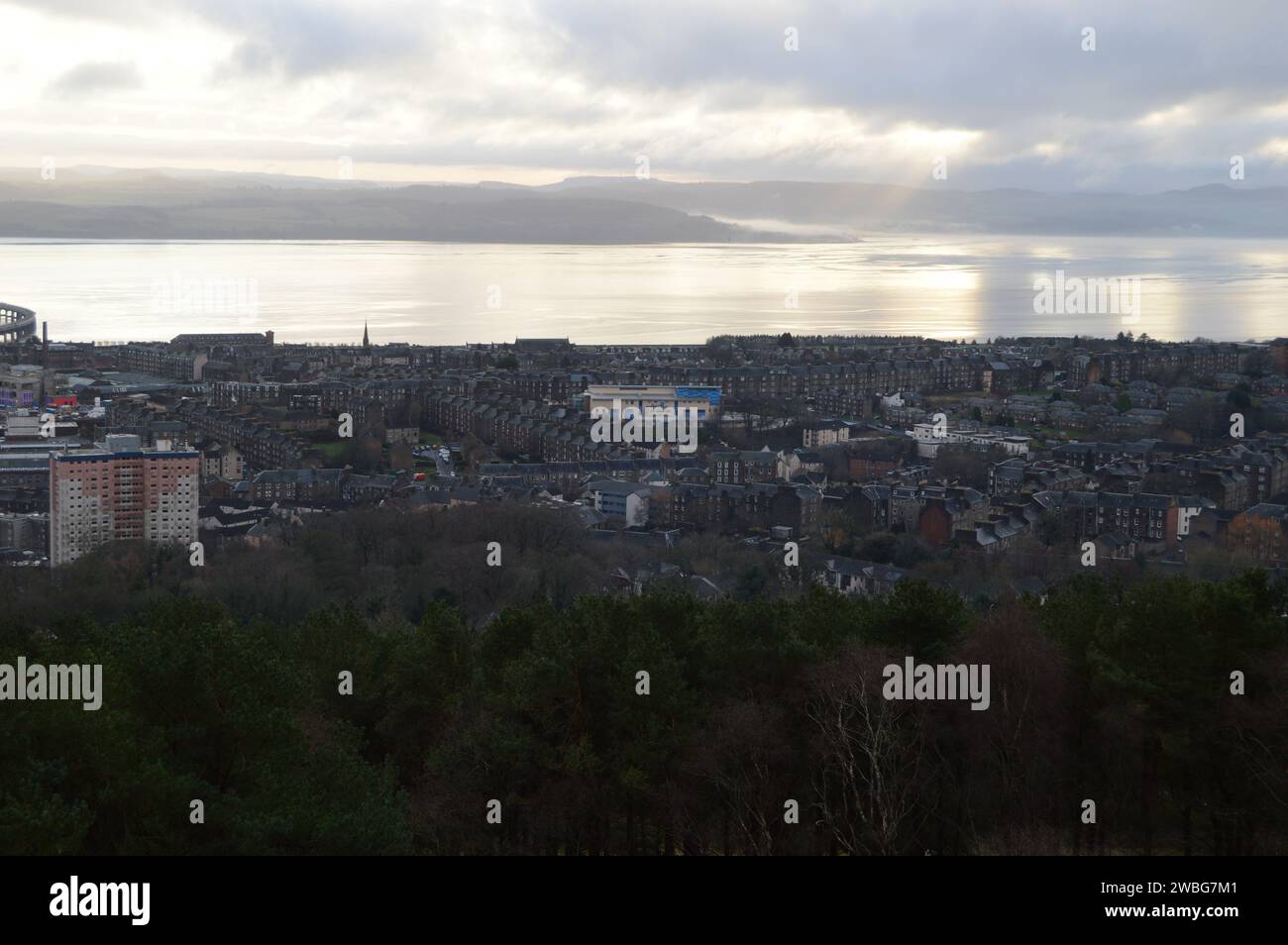 Dundee law view hi-res stock photography and images - Alamy