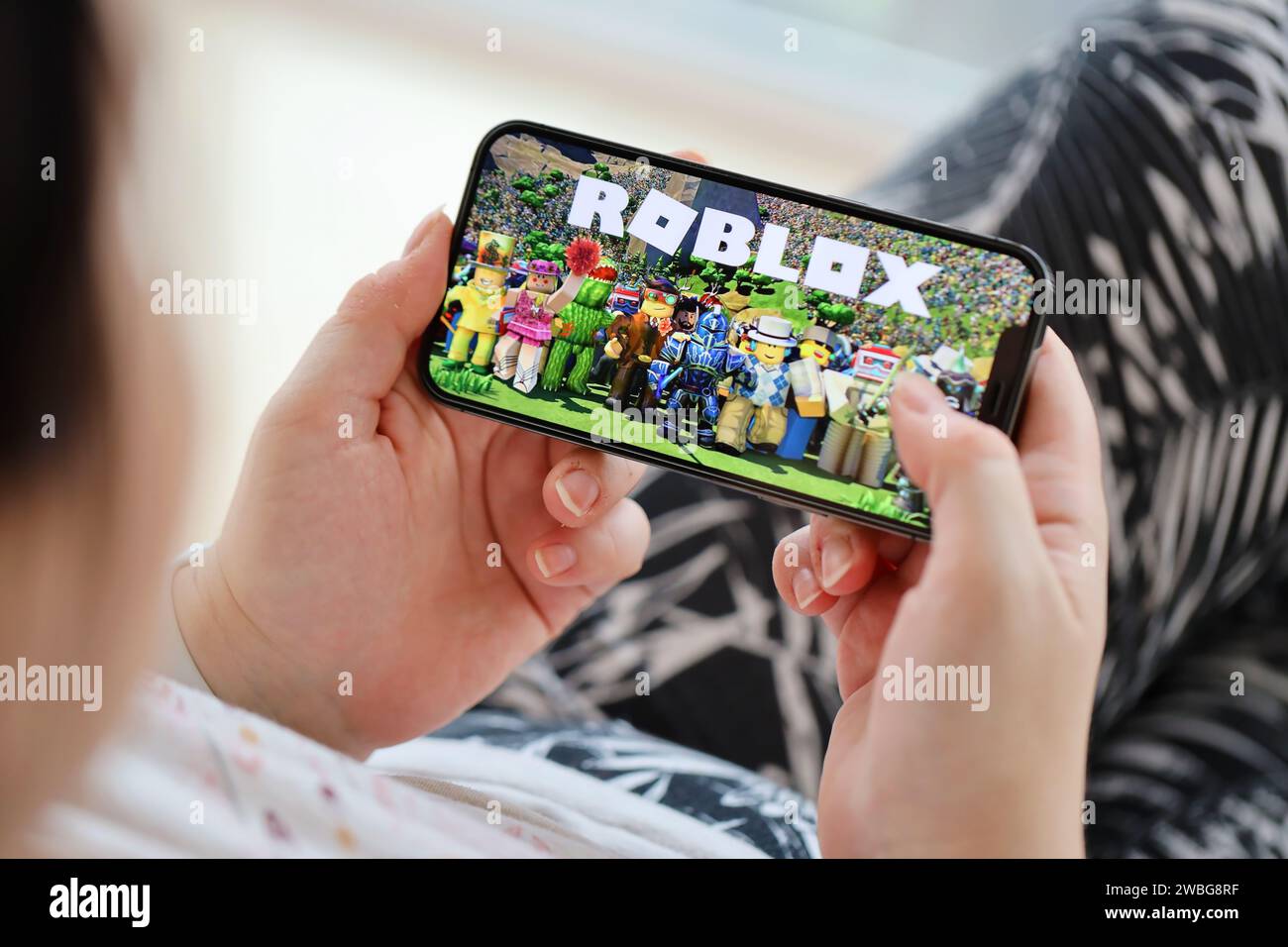 Robux hi-res stock photography and images - Alamy
