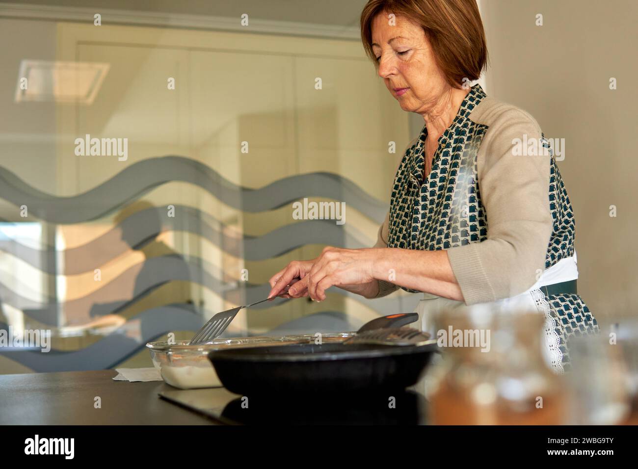 Grandmother cooking french hi-res stock photography and images - Alamy