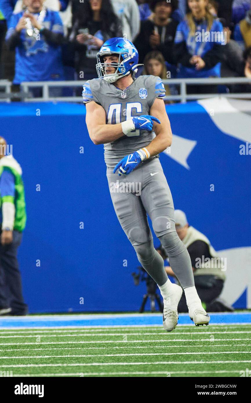 Detroit Lions linebacker Jack Campbell (46) celebrates against the ...