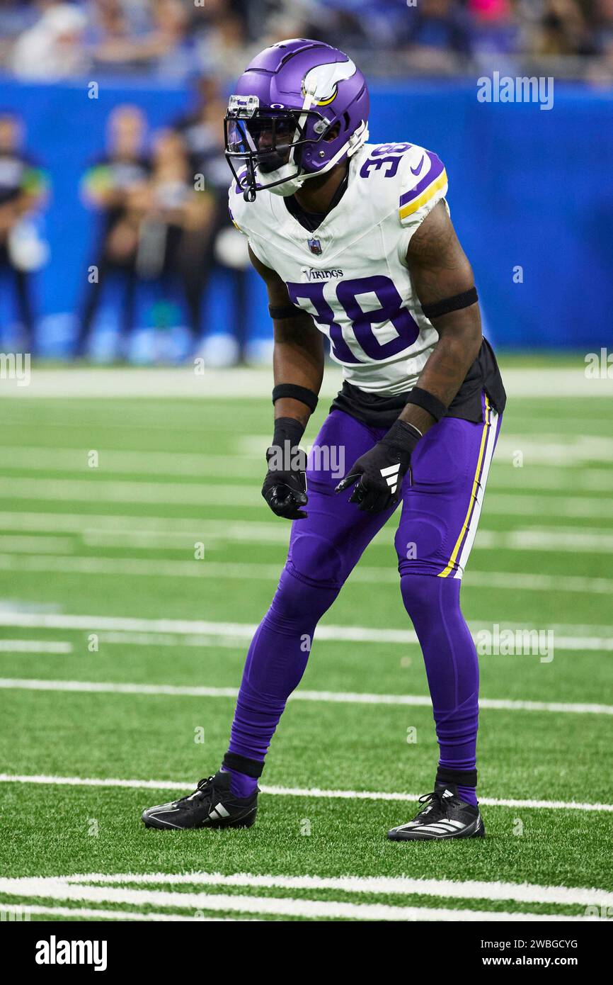Minnesota Vikings cornerback Jaylin Williams (38) pursues a play ...