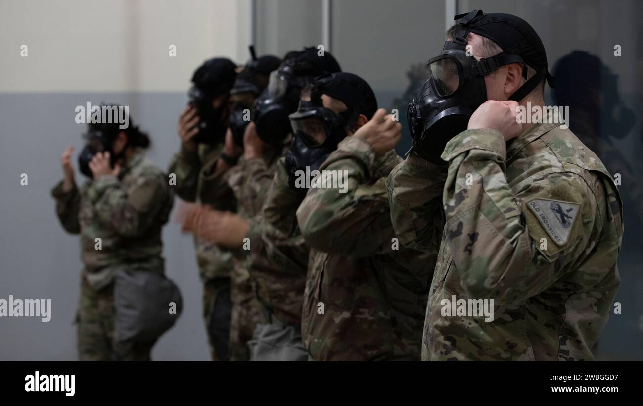 Soldiers assigned to the 47th Brigade Support Battalion, 2nd Armored ...