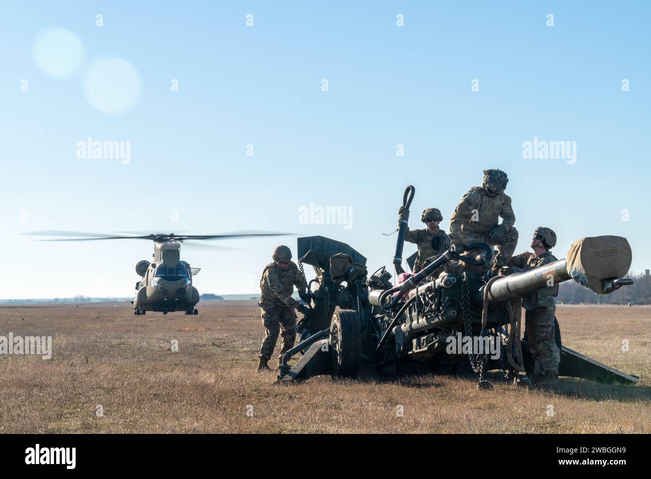 Artillery Soldiers from Charlie Battery, 3rd Battalion, 320th Field ...