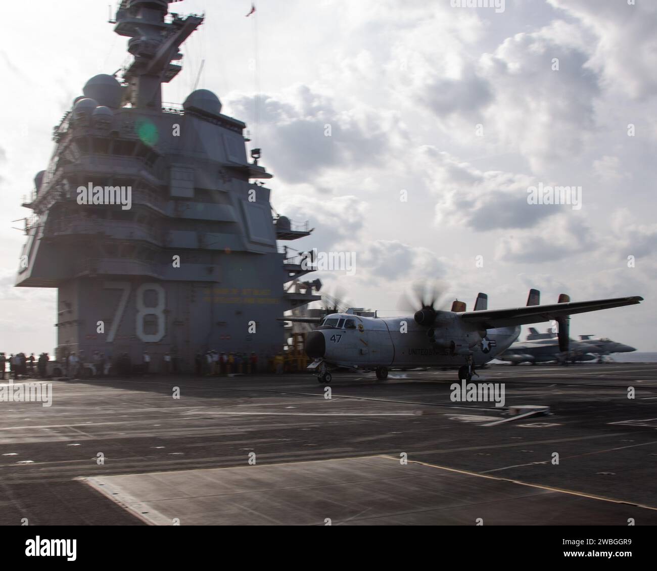 A C-2A Greyhound, attached to the "Rawhides" of Fleet Logistics Support ...