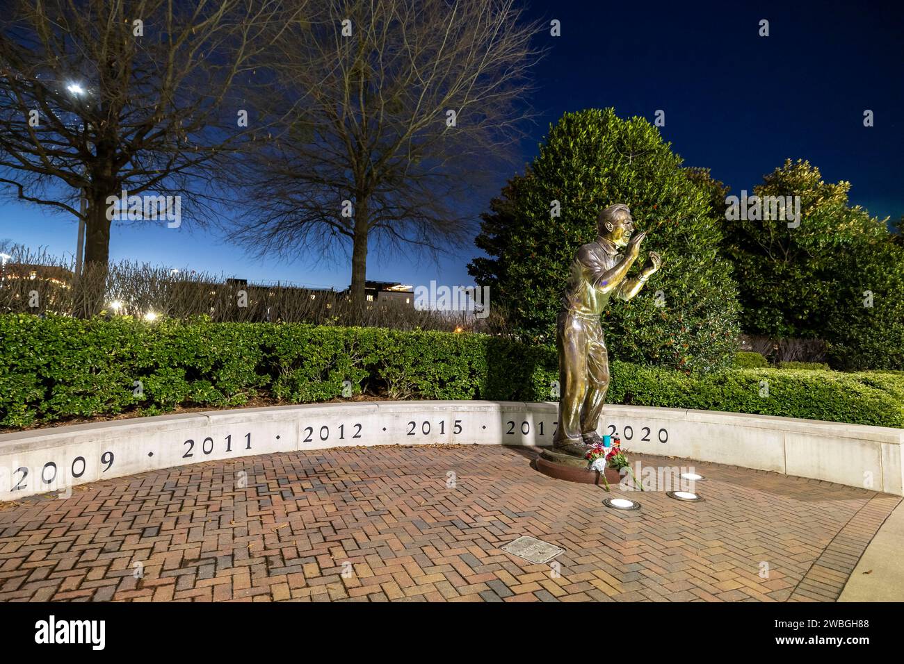 The statue of Alabama football coach Nick Saban stands on the Walk of ...