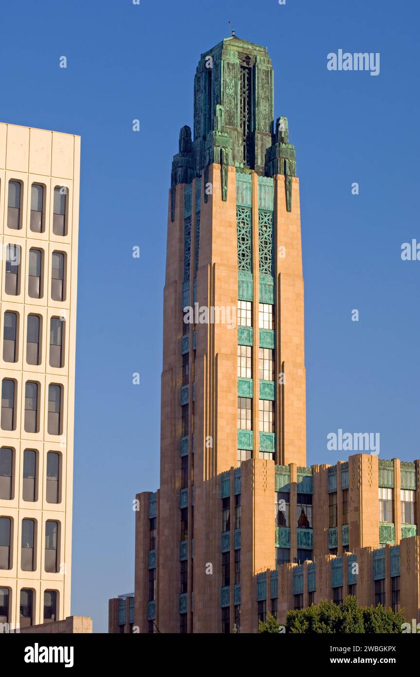 Historic Art Deco Bullocks Wilshire building on Wilshire Blvd. in mid ...