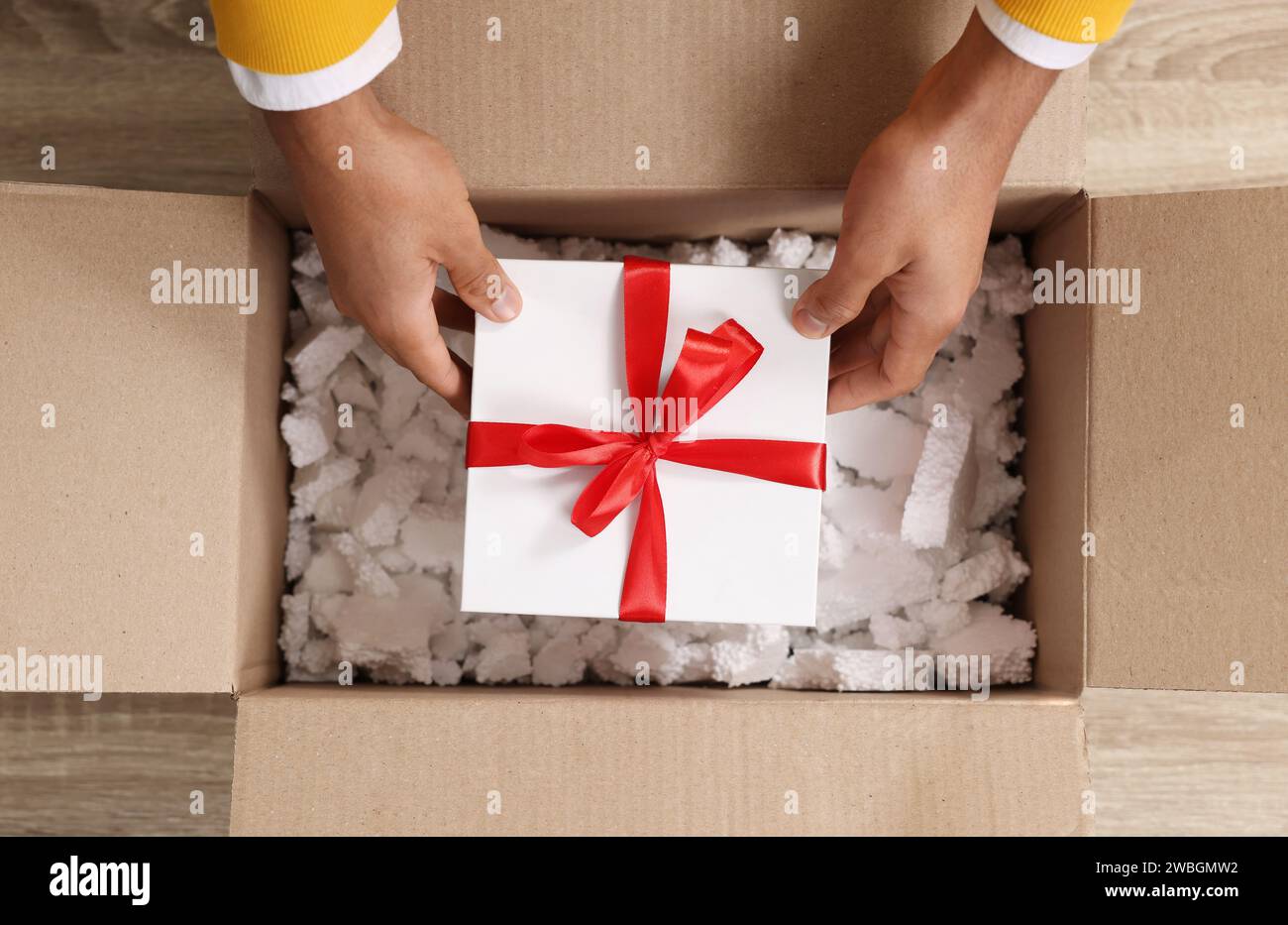 New mail box hi-res stock photography and images - Alamy