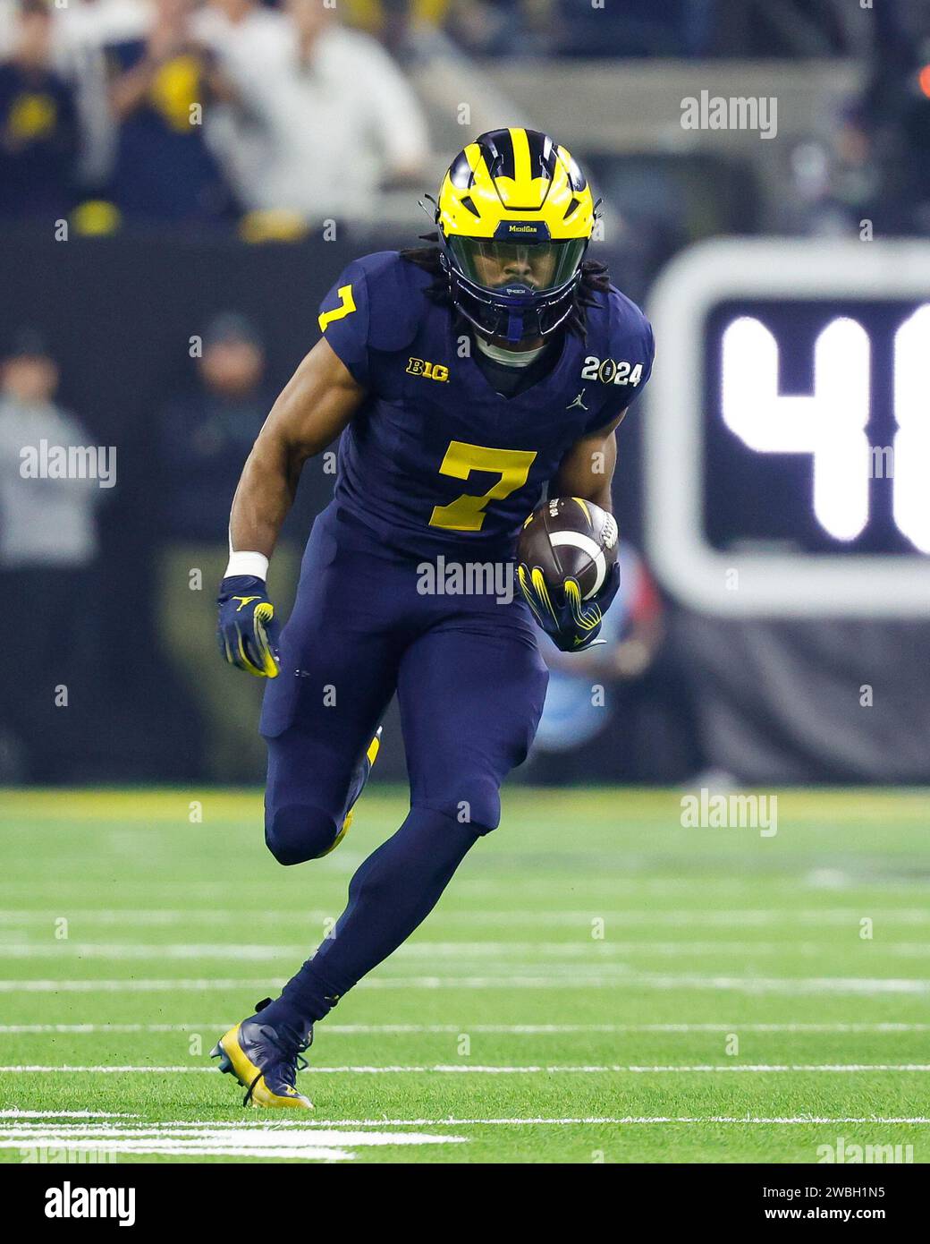 Houston, TX, USA. 8th Jan, 2024. Michigan Wolverines running back ...