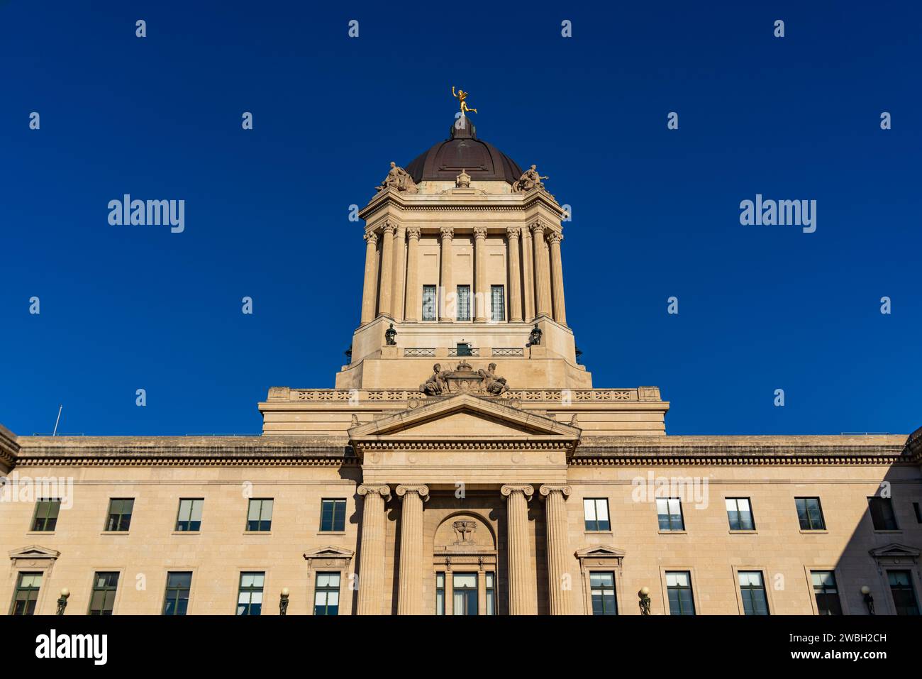 Manitoba government building hi-res stock photography and images - Alamy