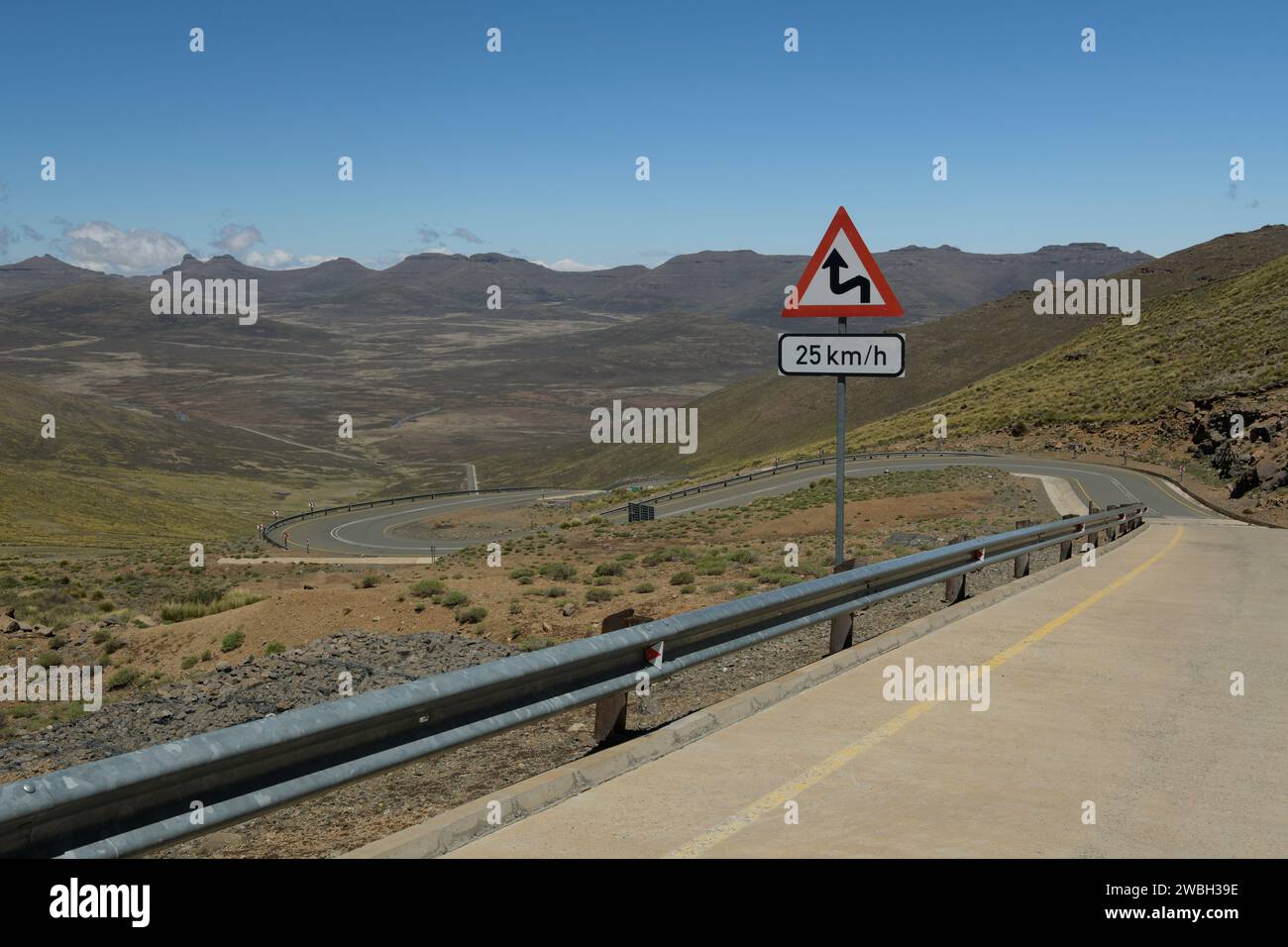Mountain pass road, Sani district, Kingdom of Lesotho, beautiful ...