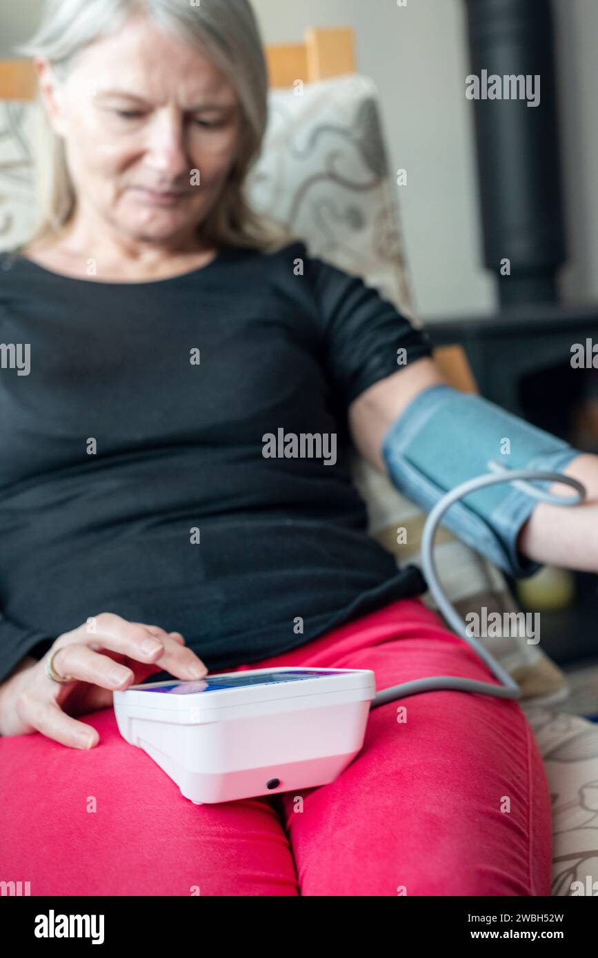 Physical condition hi-res stock photography and images - Alamy