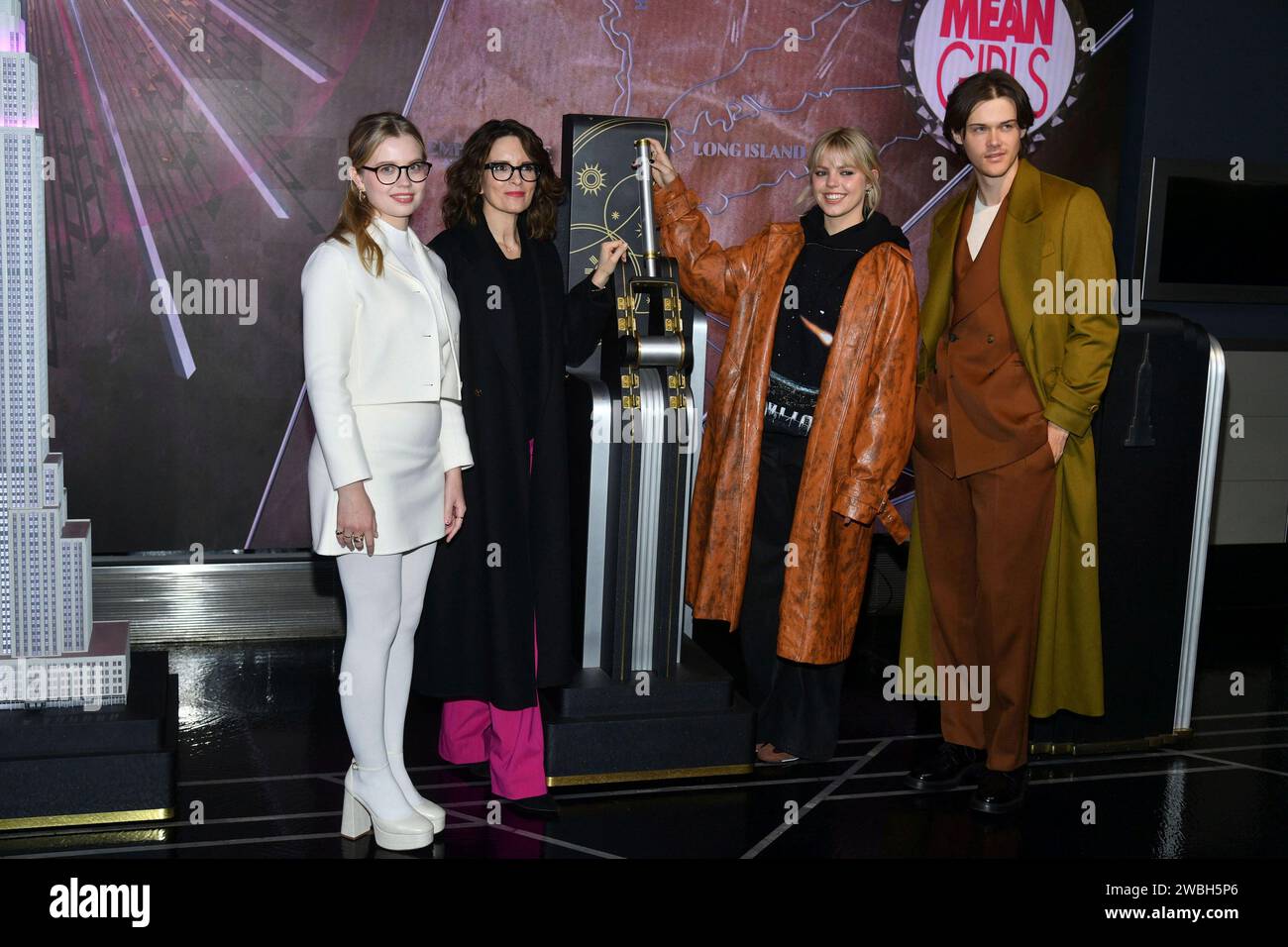 Photo by: zz/NDZ/STAR MAX/IPx 2024 1/10/24 The cast members of "Mean ...