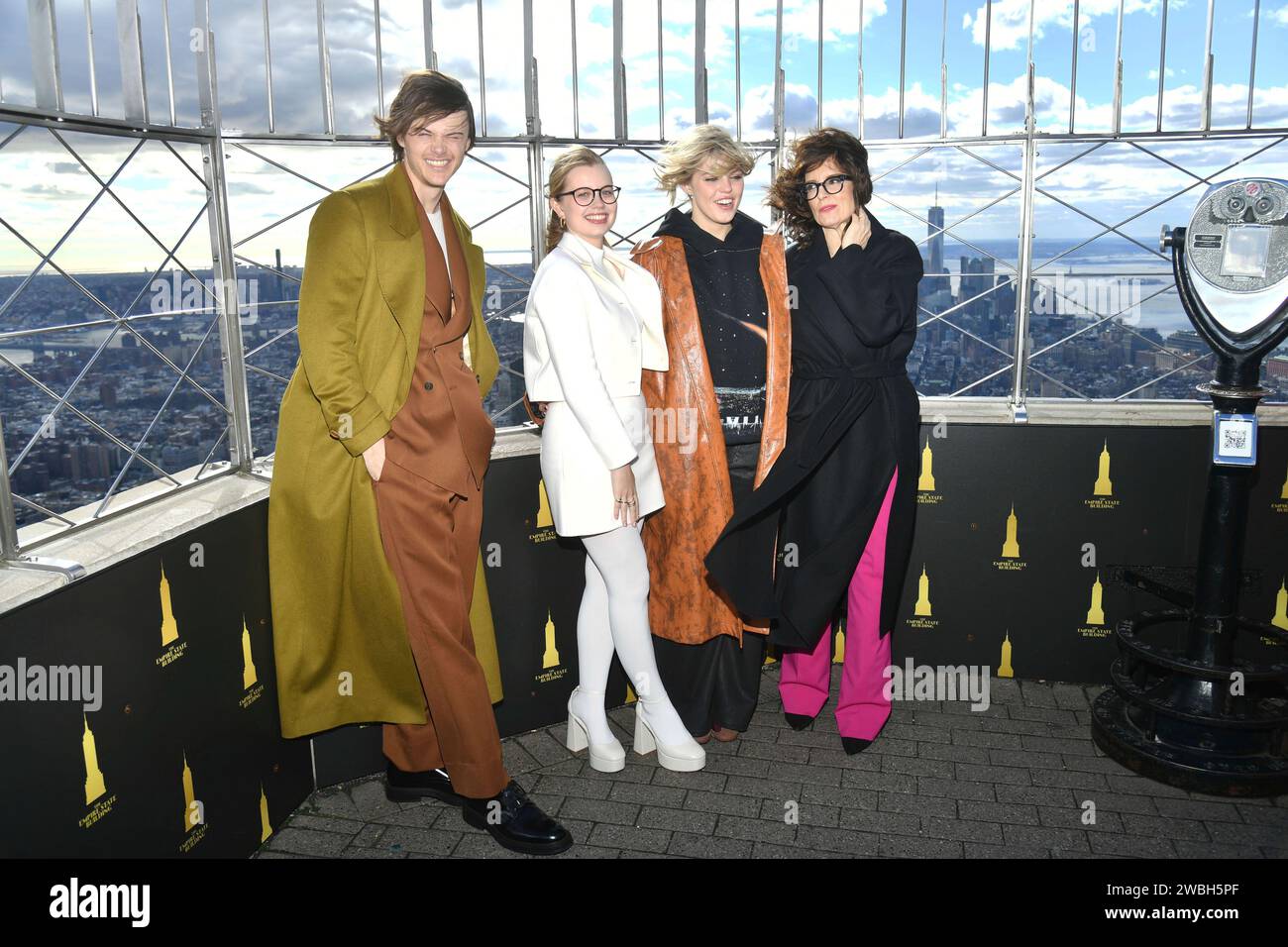 Photo by: zz/NDZ/STAR MAX/IPx 2024 1/10/24 The cast members of "Mean ...