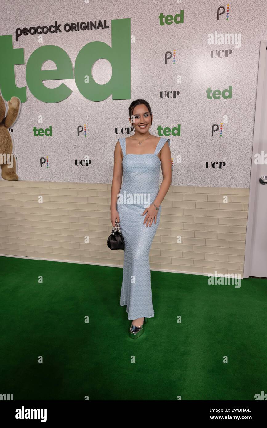 Los Angeles, USA. 10th Jan, 2024. Hawaii McLaughlin. Seth MacFarlane attends the arrivals of ...