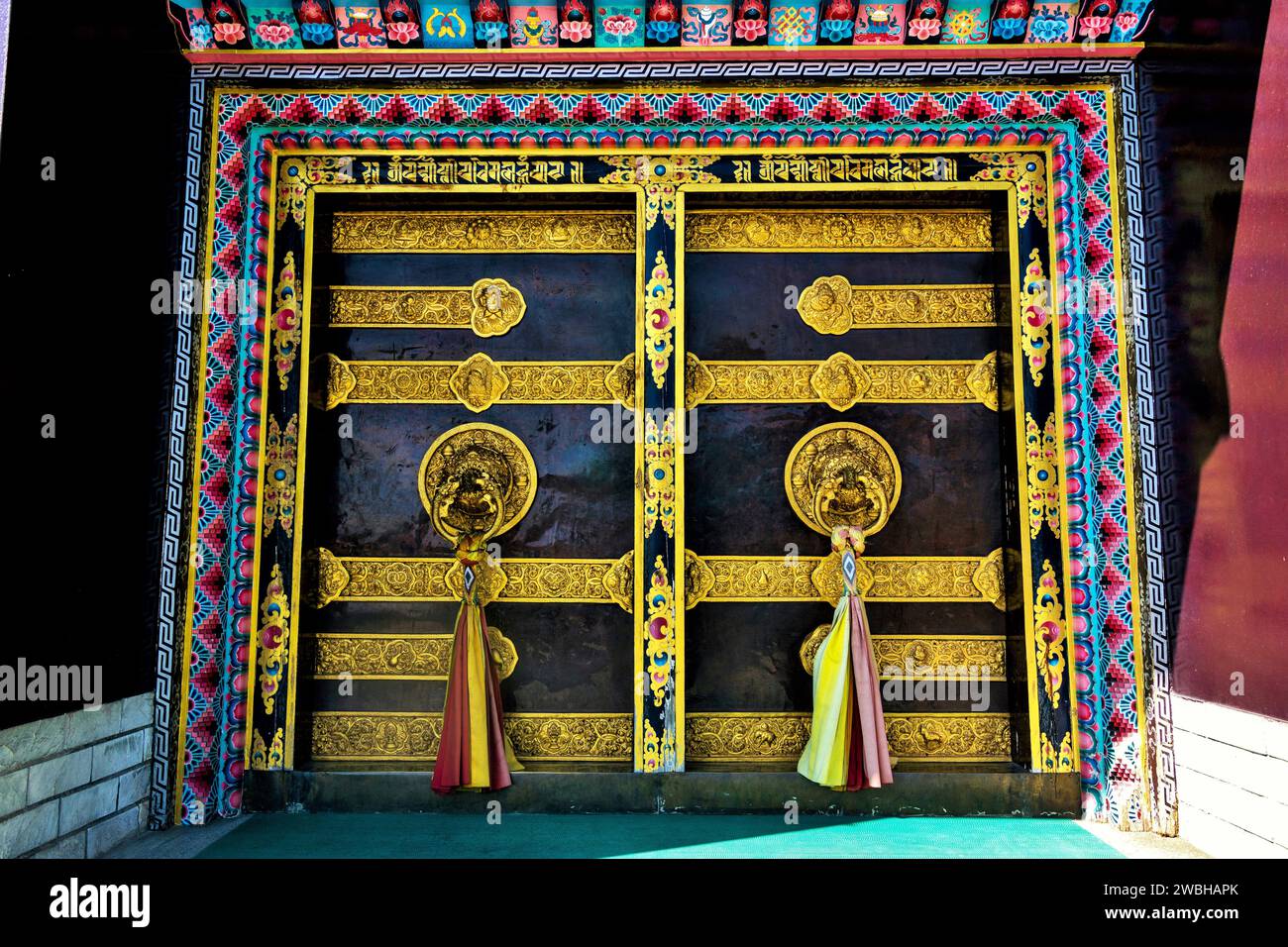Closed door of Drikung Kagyu Gompa Buddhist Monastery, Wongmin Thupten ...