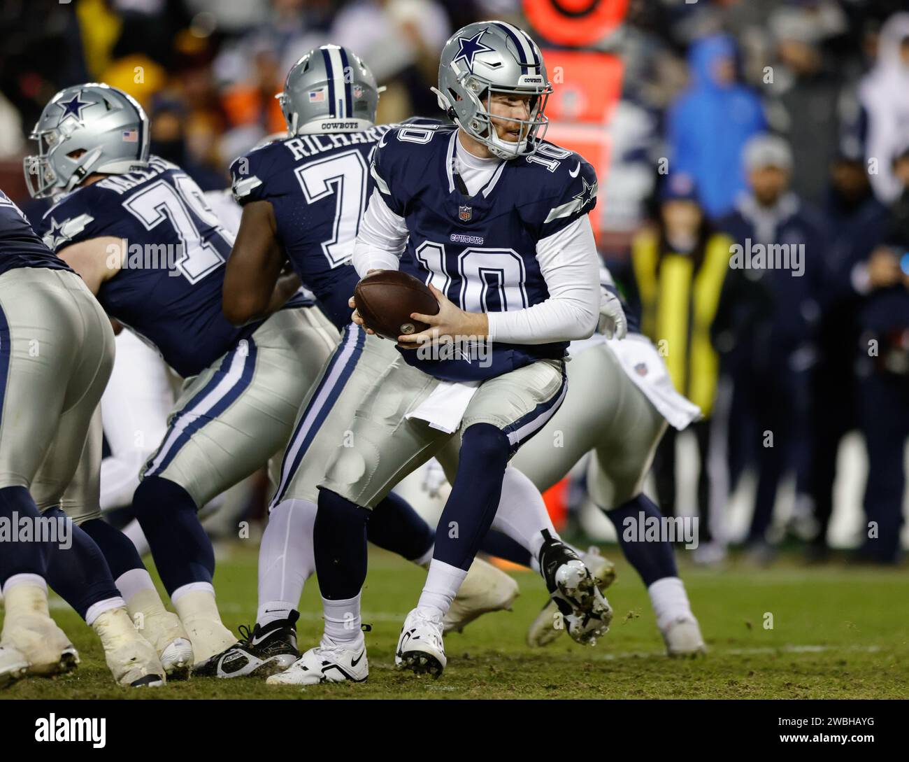 Dallas Cowboys quarterback Cooper Rush (10) replaces quarterback Dan ...