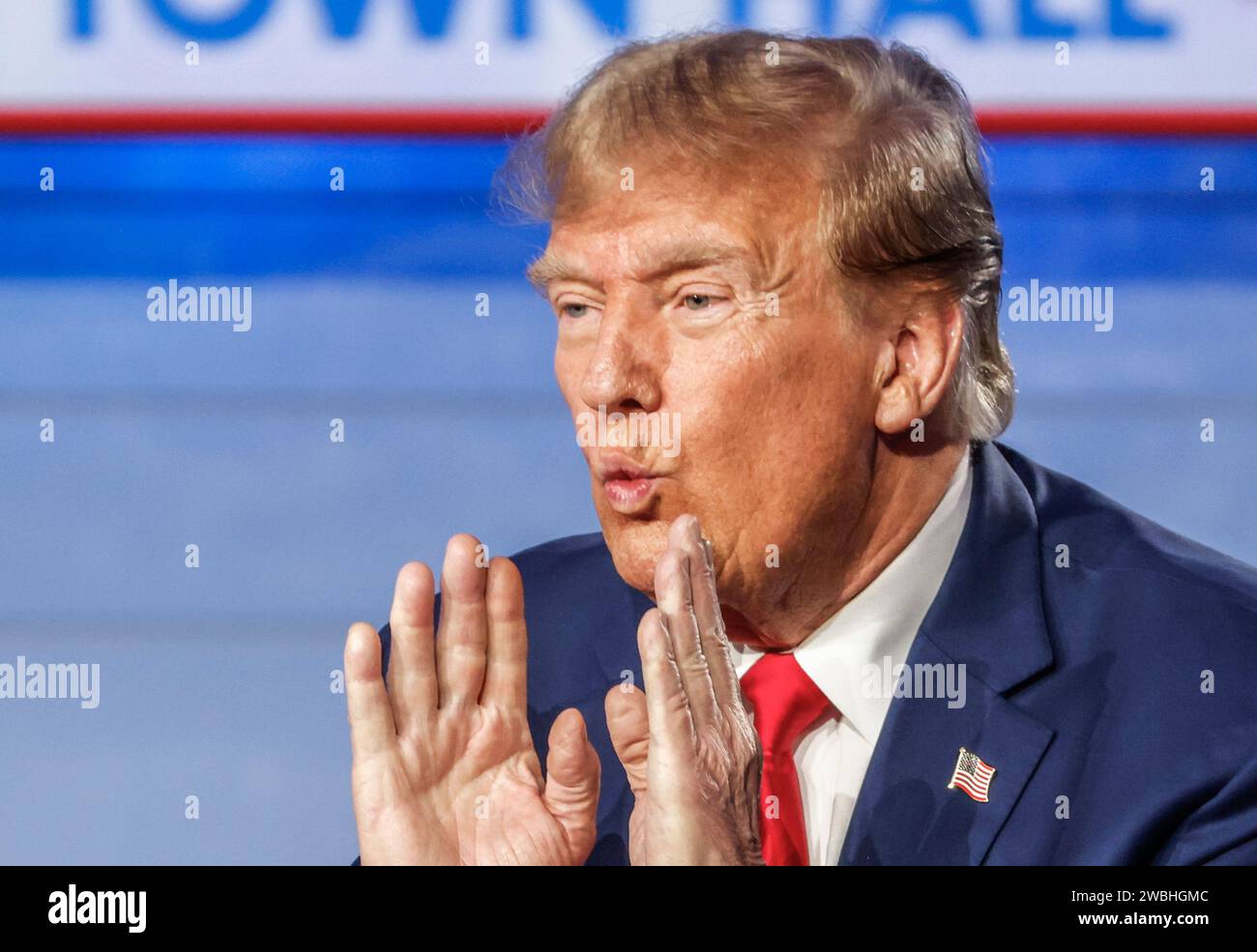 President trump 2024 town hall hi-res stock photography and images - Alamy